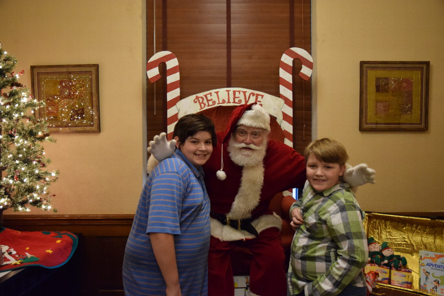 Dismas Charities Santa Photos 2019